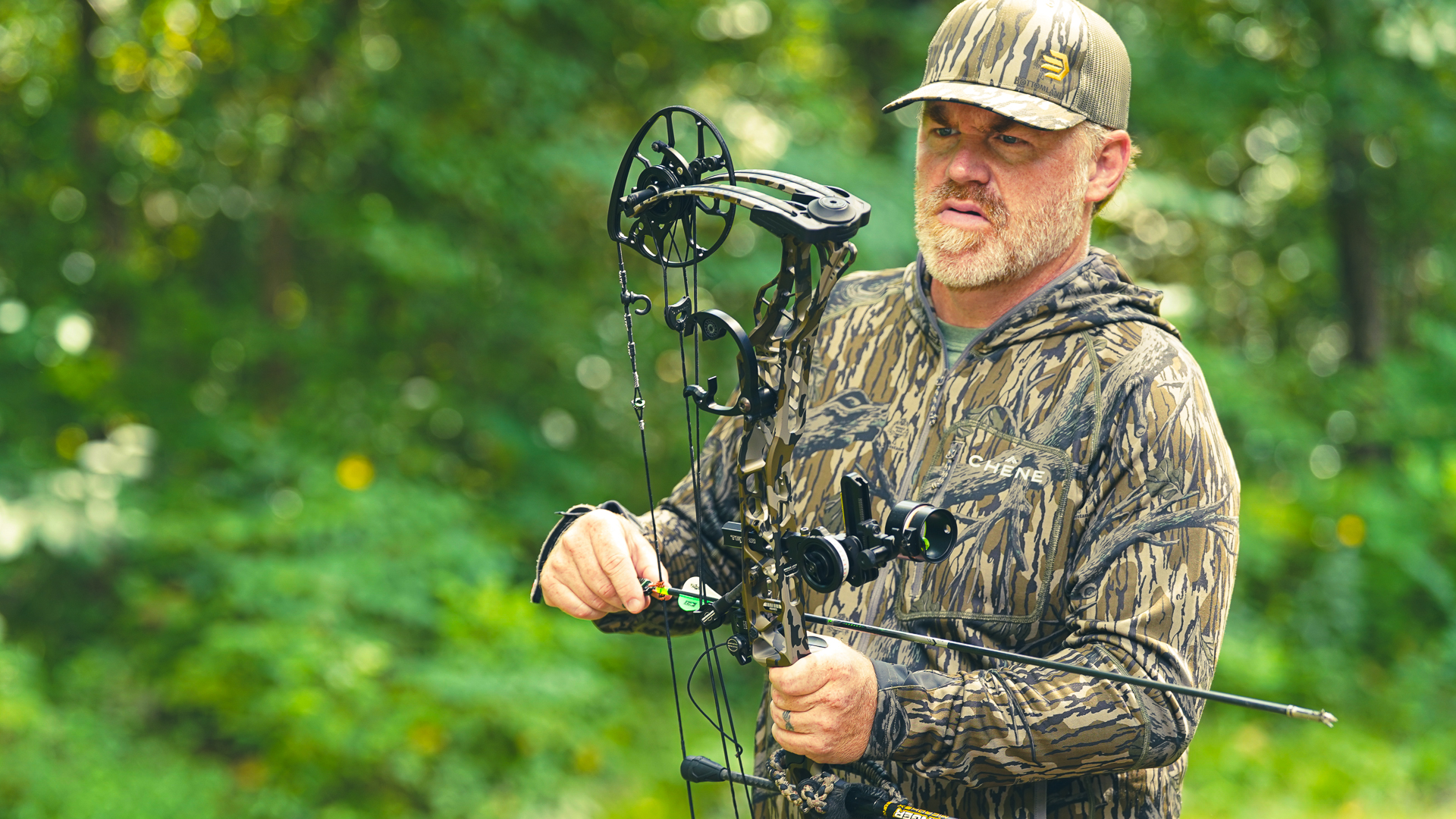 Best Compound Bows 2024 | Mossy Oak
